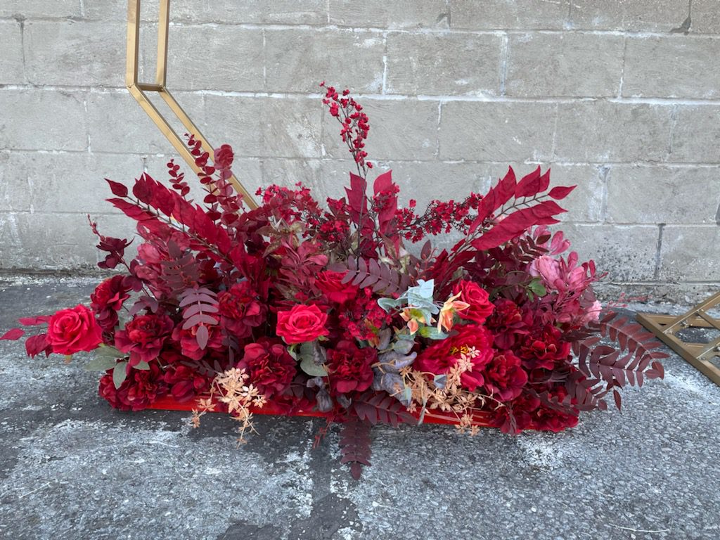 Pre-Made Floral Arrangements - Event Decor Supply